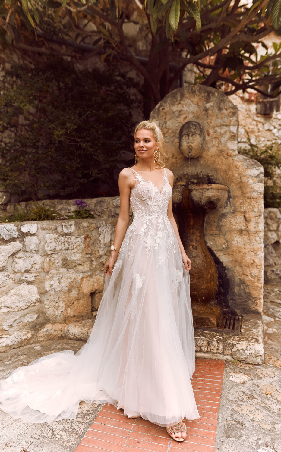 Book Appointment | Aleana's Bridal